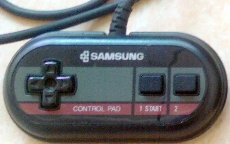 Samsung Gam*Boy controller - Consolevariations