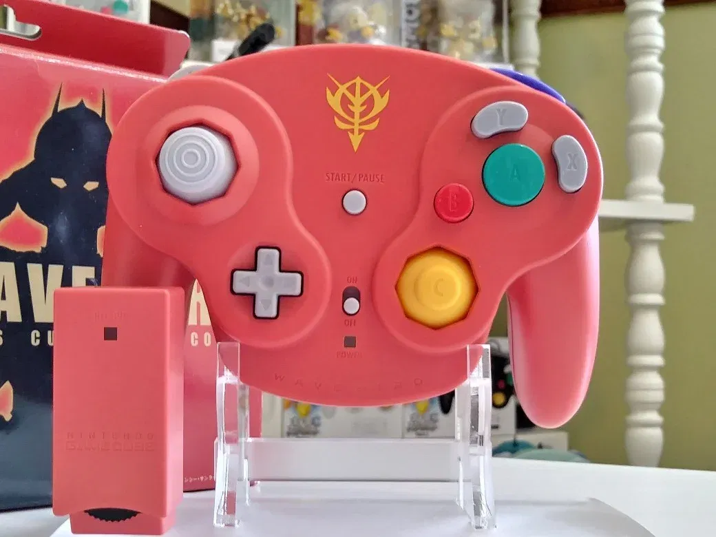 Nintendo GameCube Gundam Char Wavebird Controller - Consolevariations