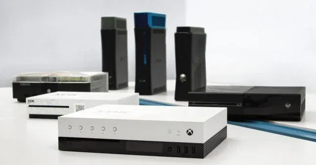 Microsoft Xbox One X XDK Test Kit - Consolevariations