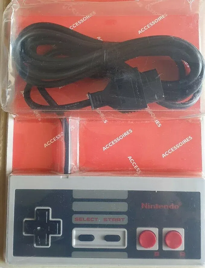 NES Hands-Free Controller - Consolevariations
