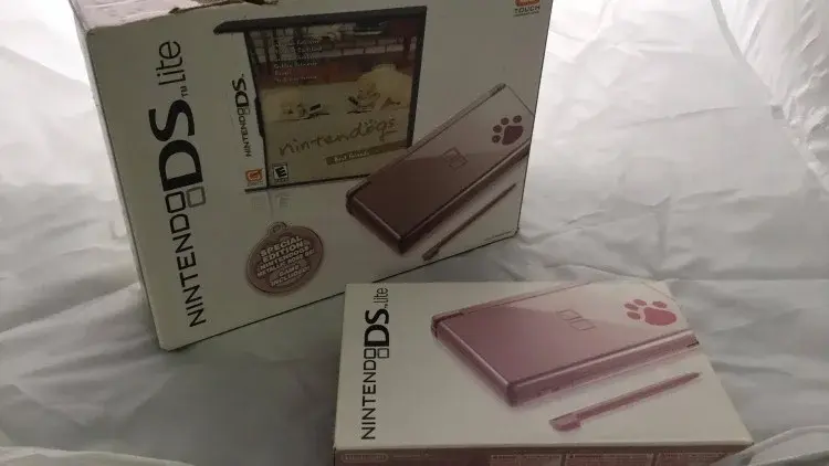Nintendo DS Lite Swarovski Nintendogs Console - Consolevariations